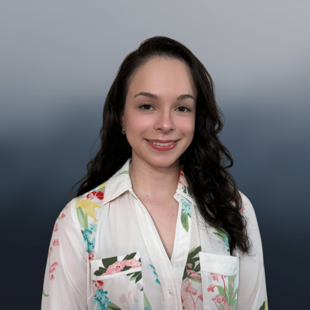 Vaneza Guzmán, LCSW - Primary Mental Health Therapist | VictoryBay